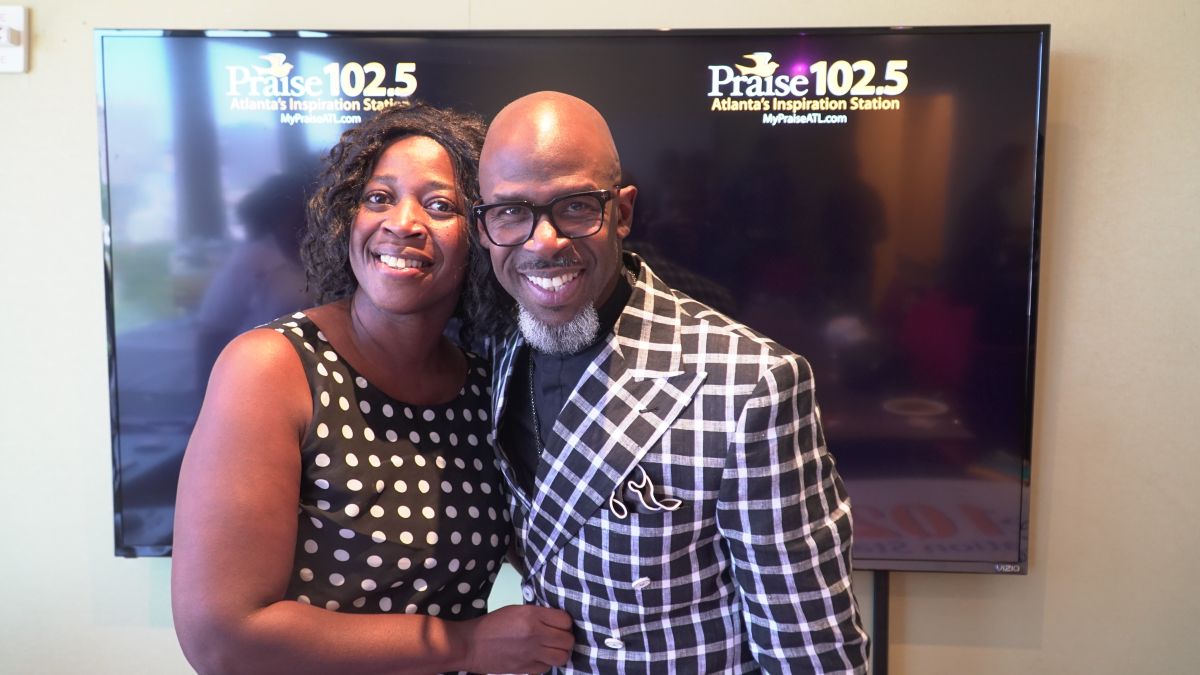 Ricky Dillard Meet & Greet [Exclusive Photos] | MyPraise 102.5, Atlanta ...